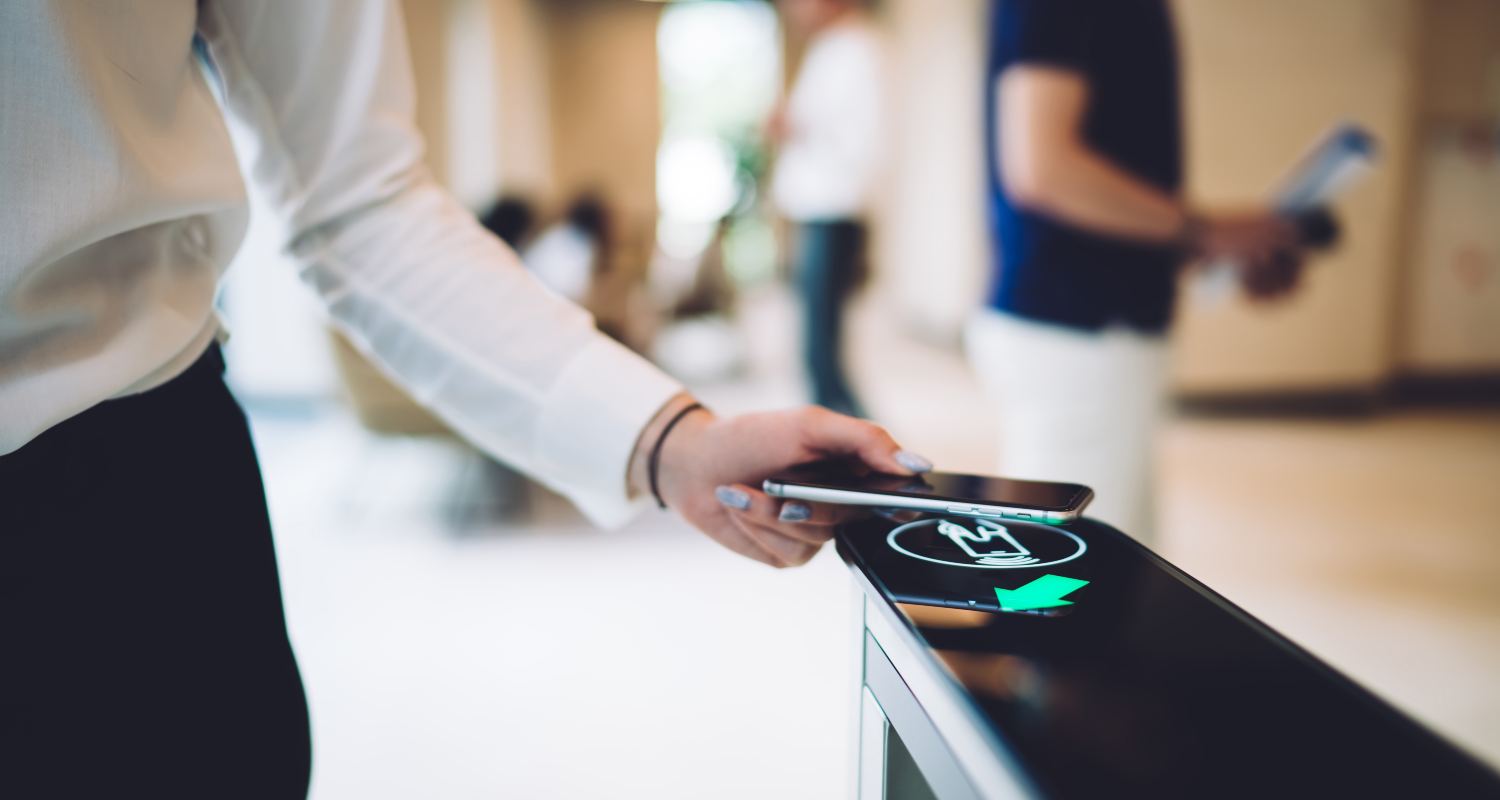 Fichar En El Trabajo: ¿Es obligatorio y Cómo hacerlo? - Grupo Castilla